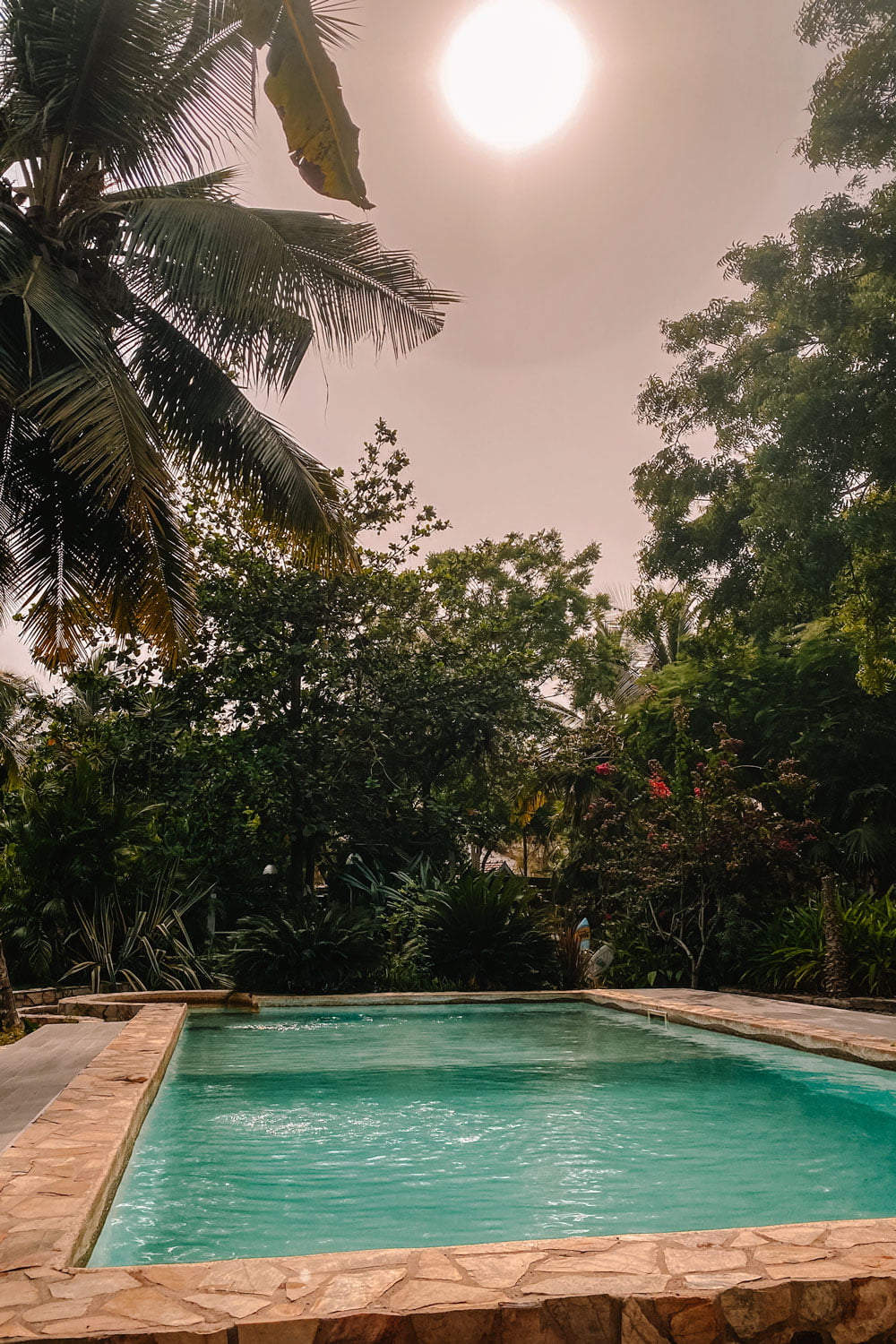 Visita Kokrobite Beach: Guía completa para conocer Kokrobite